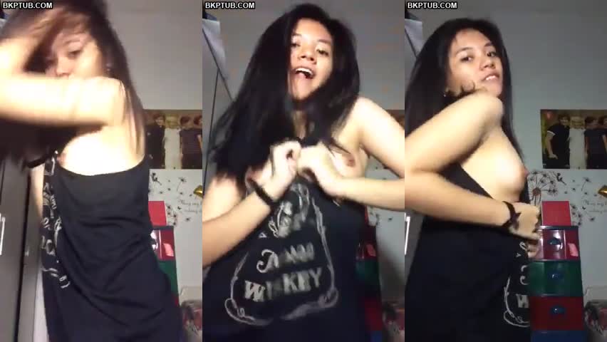 Bokep ABG Cantik Tank Top Pamer Tocil - AGENBOKEP