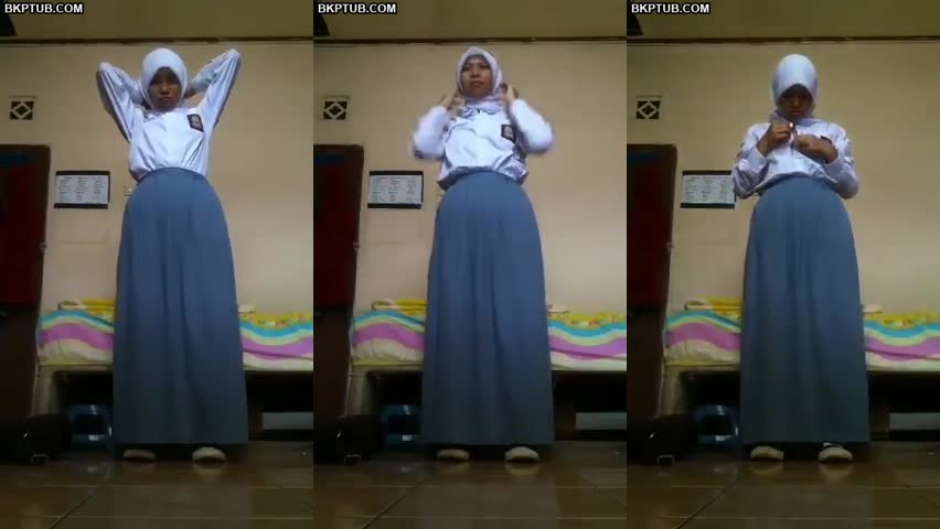 Bokep Anak SMA Pamer Pulang Sekolah - AGENBOKEP